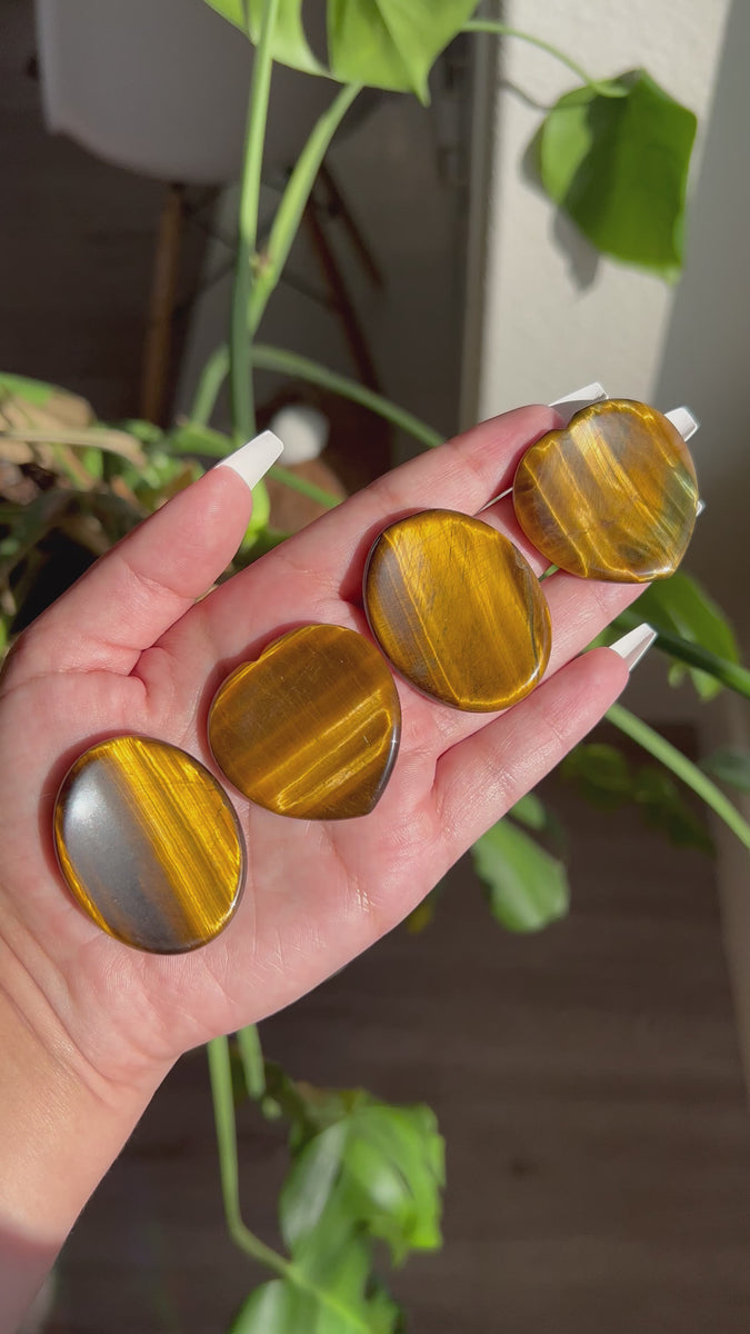 Tigers Eye Worry Stone – Faerie Goddess Gems